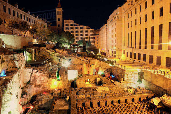 Roman ruins at night - Stock Photo - Dissolve
