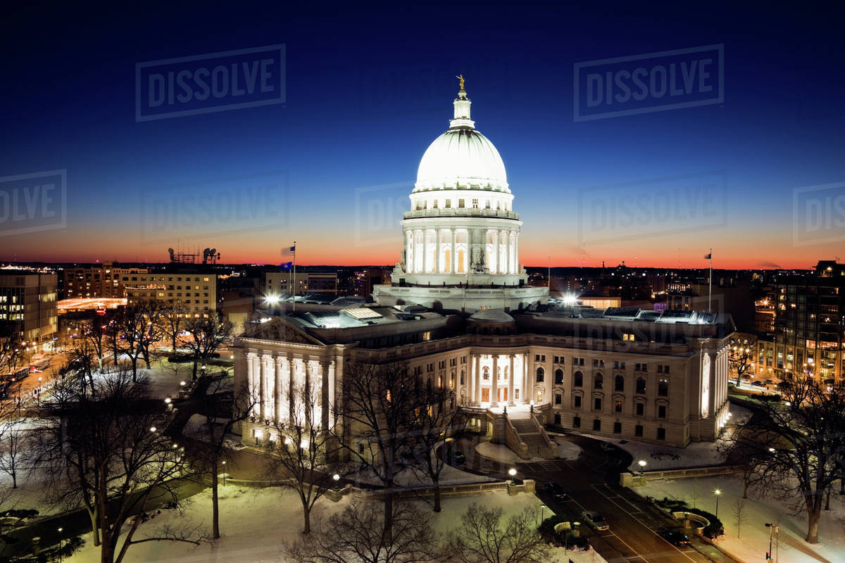 USA, Wisconsin, Madison, State Capitol building at sunset - Royalty ...