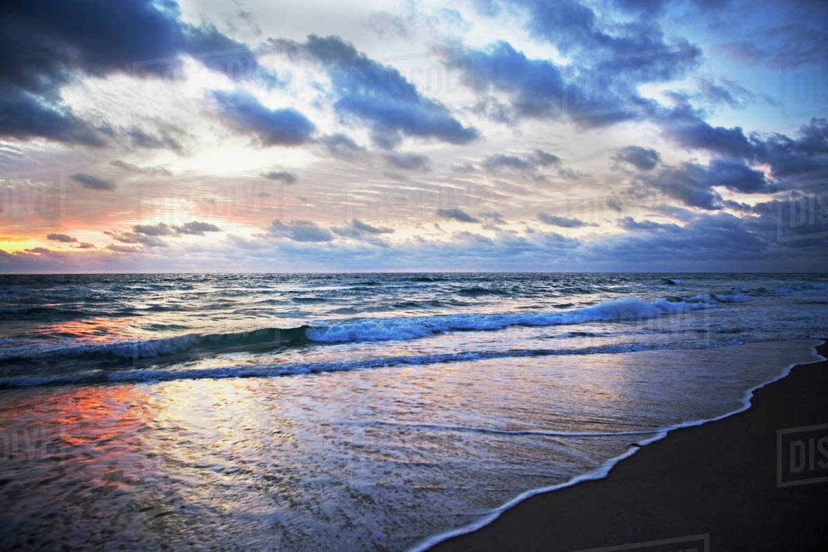 Seascape at sunset - Royalty-free Stock Photo | Dissolve