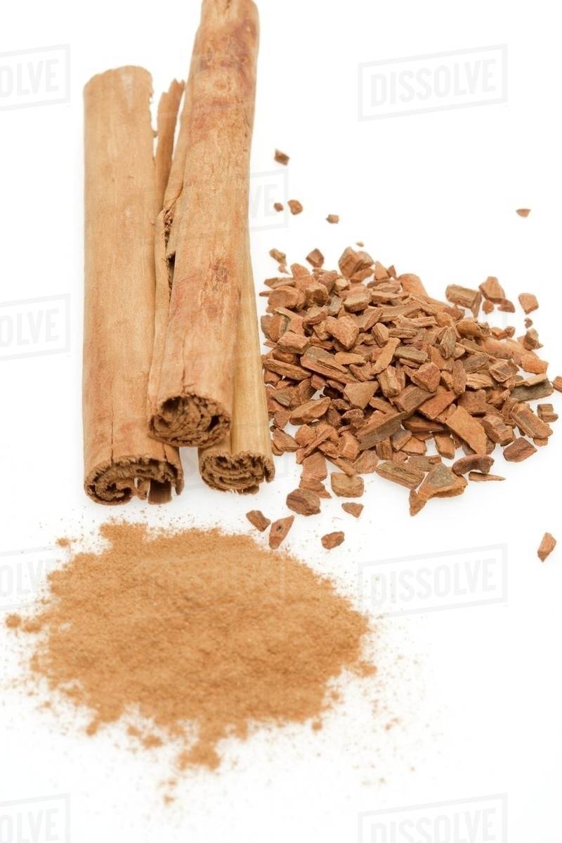 Cinnamon (whole & chopped cinnamon sticks, ground cinnamon) - Royalty ...