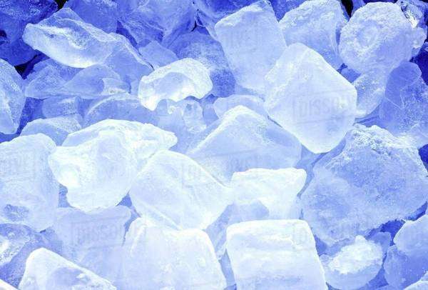 Ice cubes - Stock Photo - Dissolve