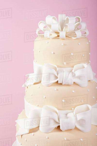 Wedding cake - Stock Photo - Dissolve