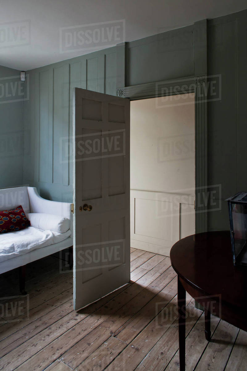 Open door leading from sitting room to hallway - Royalty-free Stock ...