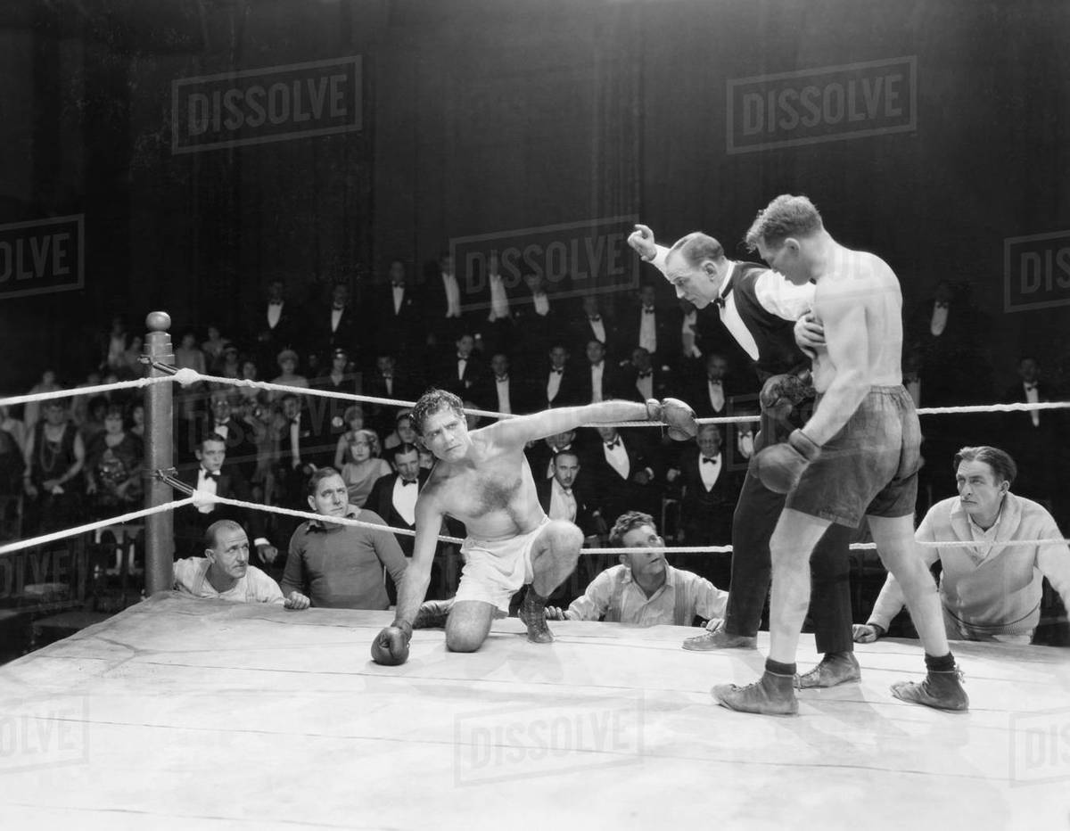 Boxing match - Stock Photo - Dissolve
