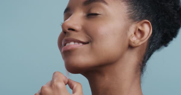 Close up beauty portrait beautiful african woman touching face with ...