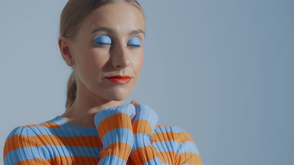 fun happy young girl dancing and making faces Comic dancer expression ...