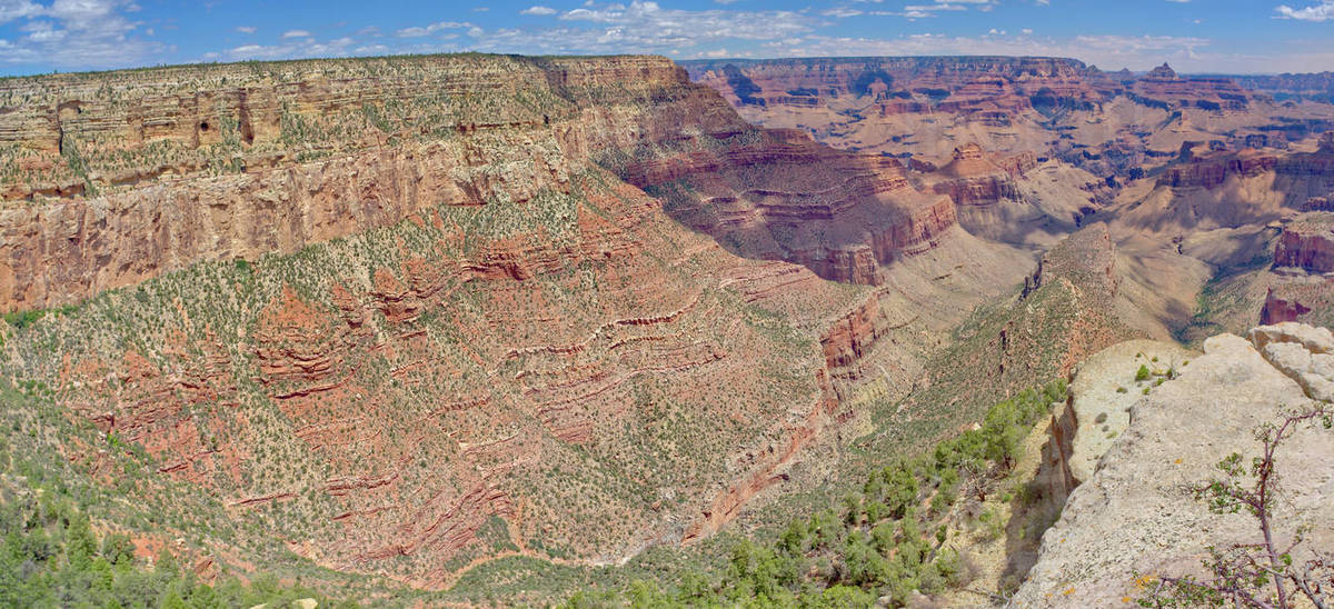 Grand Canyon viewed from the Twin Views Overlook. - Royalty-free Stock ...