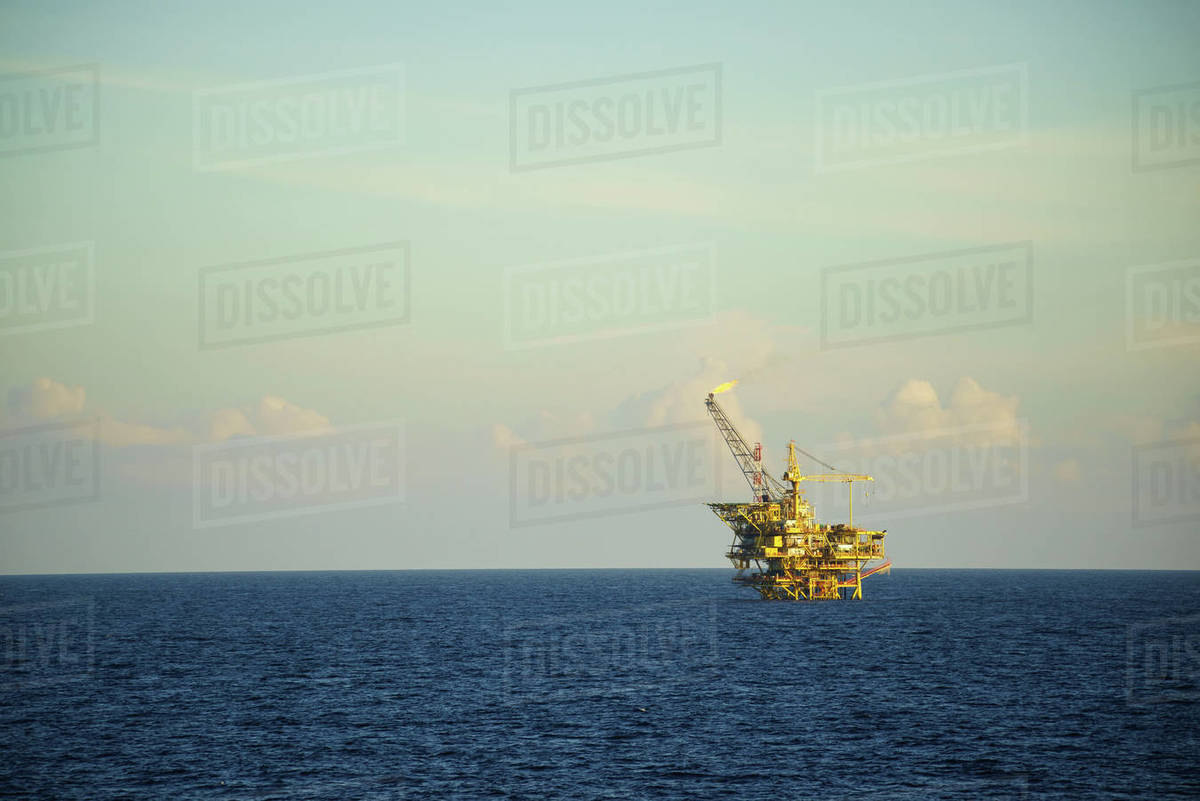 Offshore oil processing platform at sea - Stock Photo - Dissolve