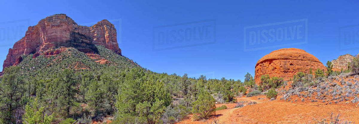 Panorama South view of Courthouse Butte and the Judges Bench from ...