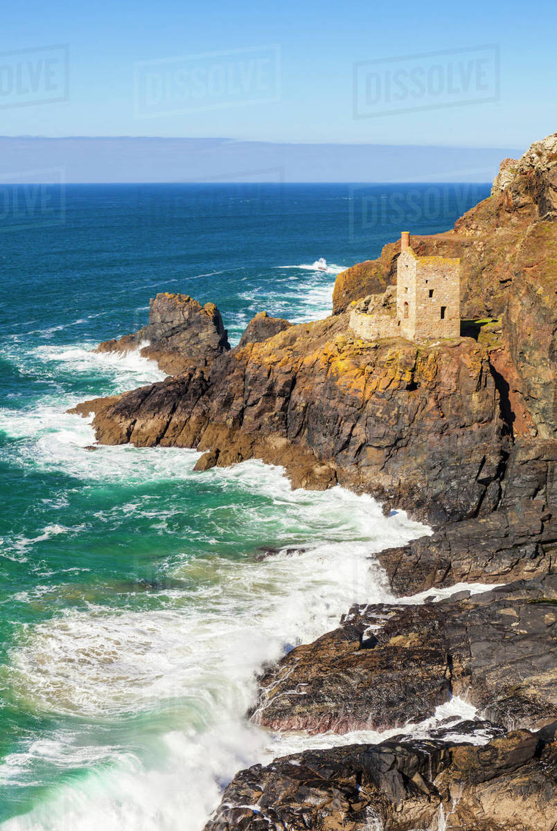 The Crowns Engine Houses, Botallack historic Cornish tin mine, UNESCO ...