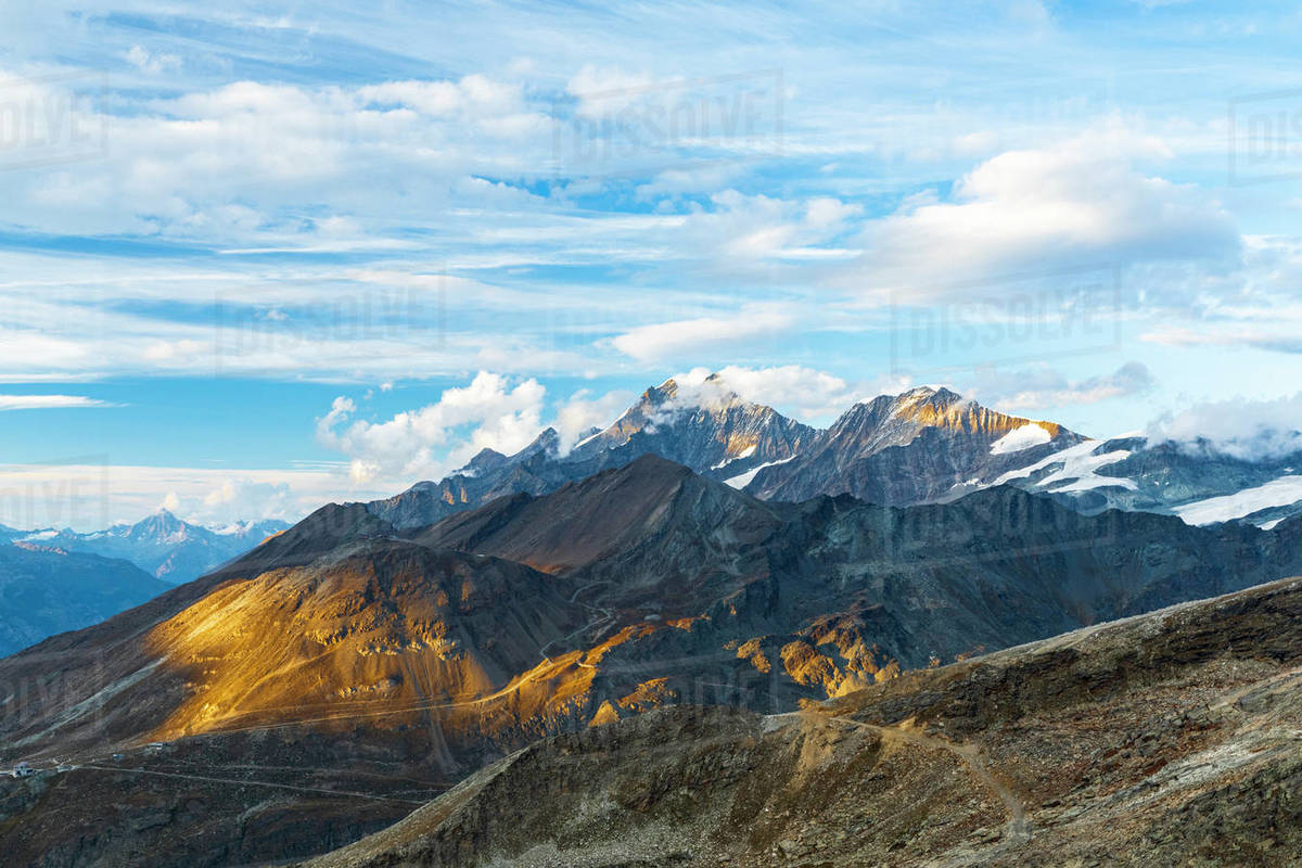 Sunlight over the majestic peaks of Dom, Taschhorn and Alphubel ...