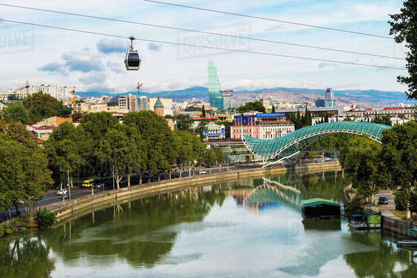 Peace Bridge over the Mtkvari River, designed by Italian architect ...