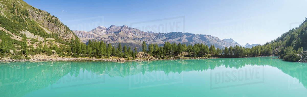 Panoramic of turquoise Lago Lagazzuolo, Chiesa In Valmalenco, Province ...