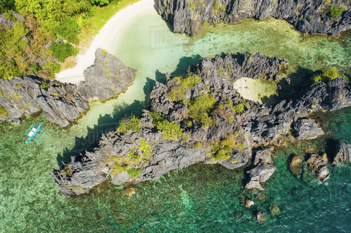 El Nido Palawan National Park. Hidden lagoon surrounded by lime stone ...