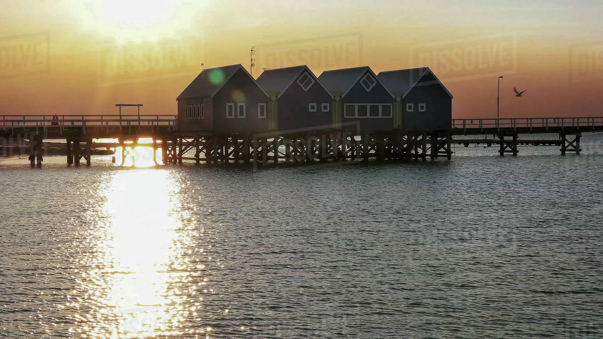 BUSSELTON, WESTERN AUSTRALIA, AUSTRALIA- NOVEMBER 9, 2015: the setting ...