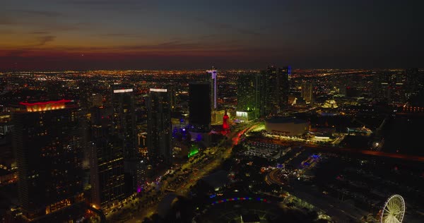 Busy streets around modern high rise apartment buildings and large ...