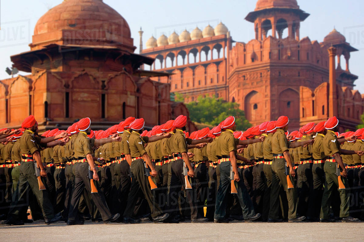 India, New Delhi. Indian Army soldiers march in formation. - Stock ...