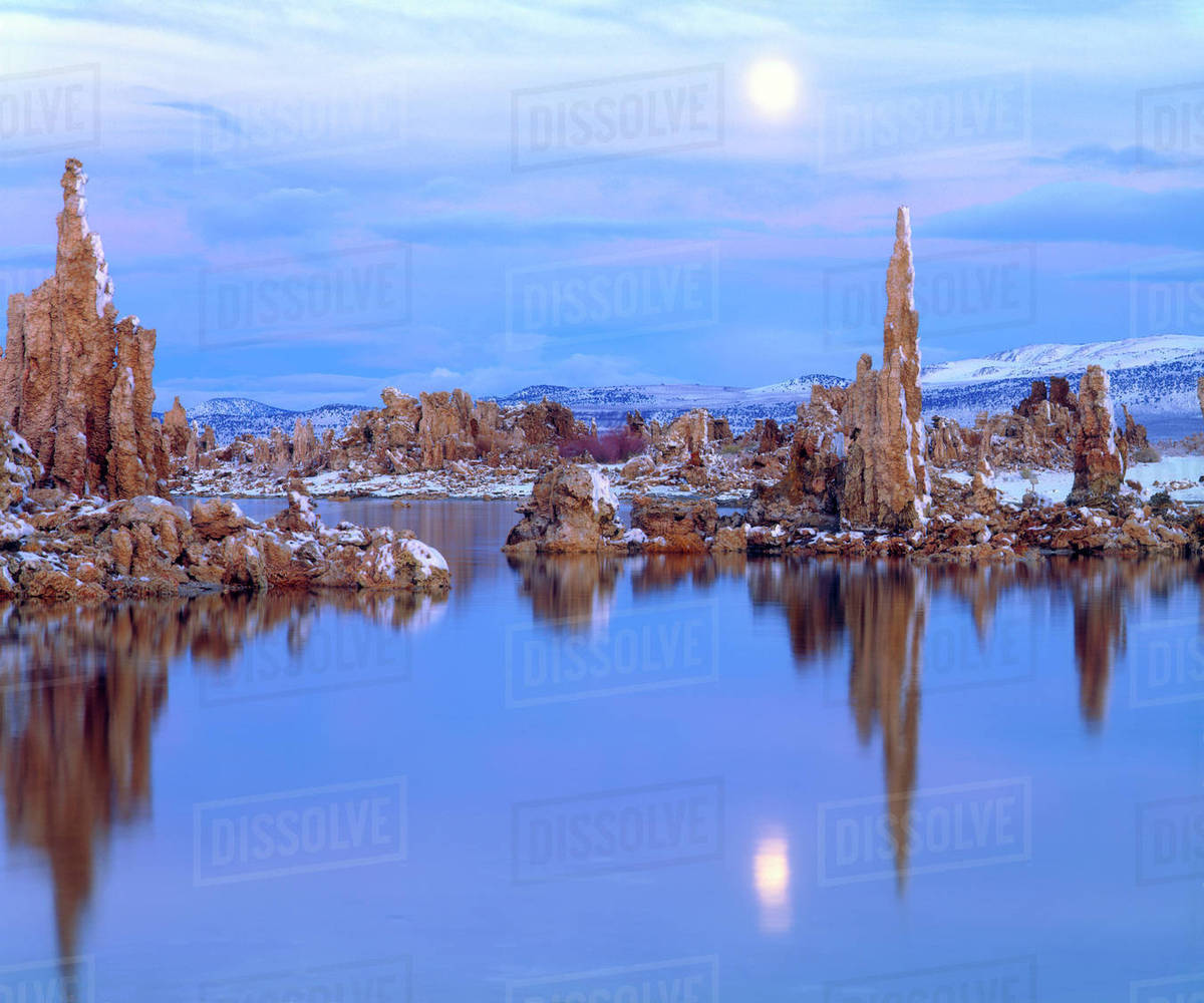 USA, California, Sierra Nevada Mountains. Full Moon over Tufa ...