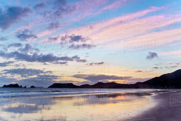 New Zealand, North Island, Coromandel Peninsula, Opito Beach Dawn ...