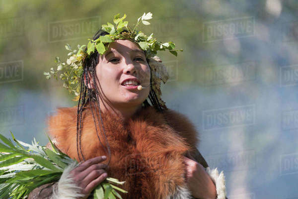Expression young woman in traditional clothing indigenous people of ...