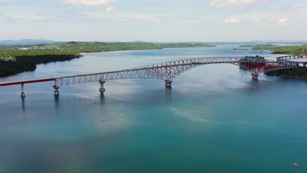 Samar, Philippines. The San Juanico Bridge connects Samar and Leyte ...