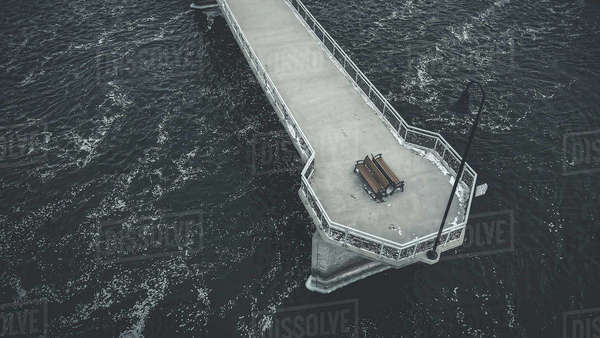 The water flows under the benches on the observation platform ...