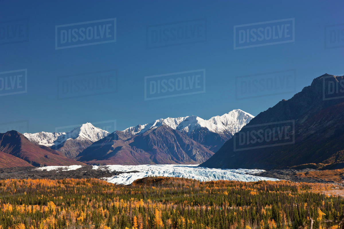 Scenic Of Matanuska Glacier And Chugach Mountains, Southcentral Alaska ...