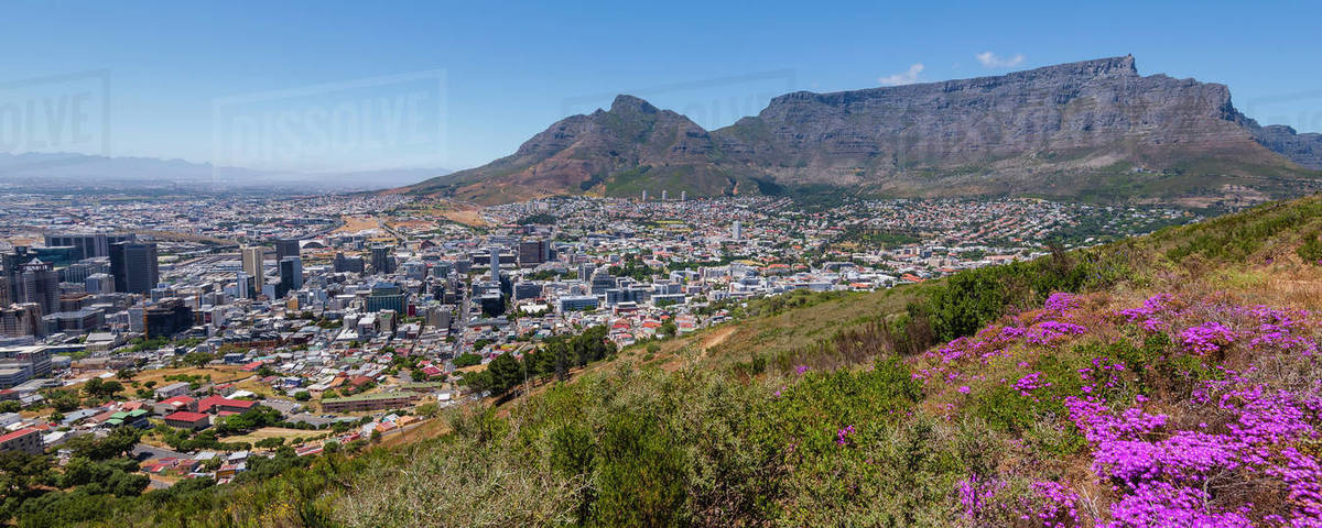 Overview of Cape Town city skyline and Table Mountain from Signal Hill ...
