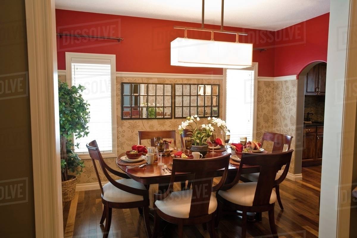Dining Room - Royalty-free Stock Photo | Dissolve