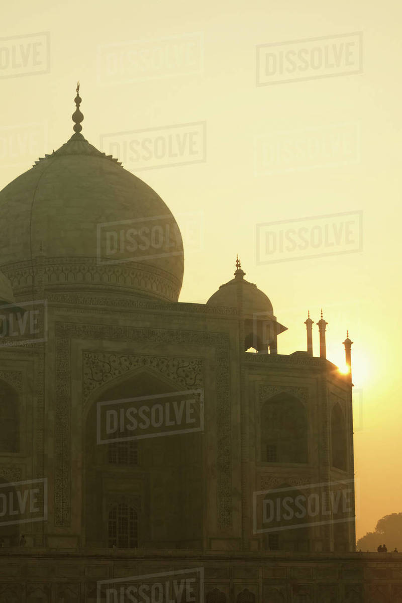 Sun Rising Over Taj Mahal; Agra, Uttar Pradesh, India - Royalty-free ...