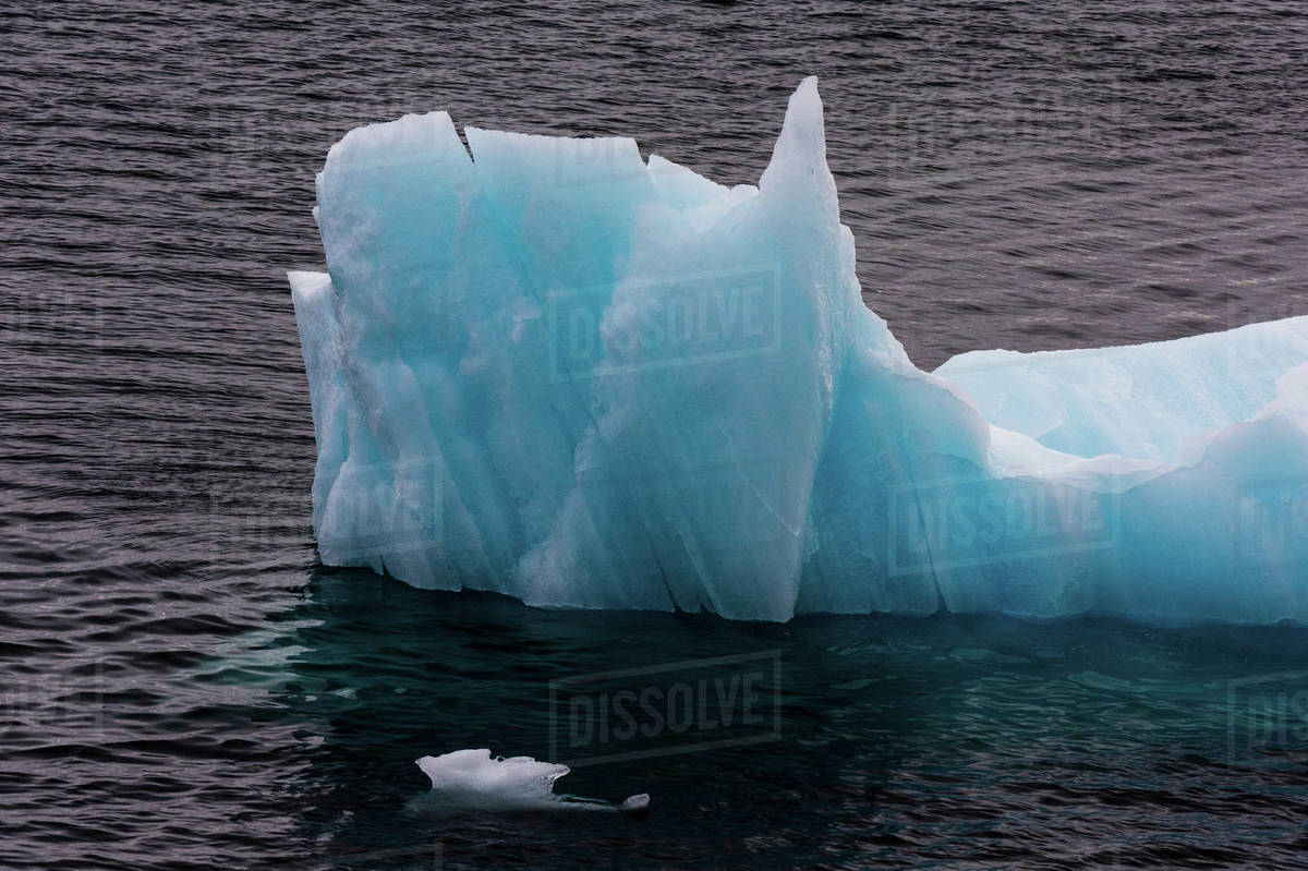 Ice floes, detail, Erik Eriksenstretet strait separating Kong Karls ...