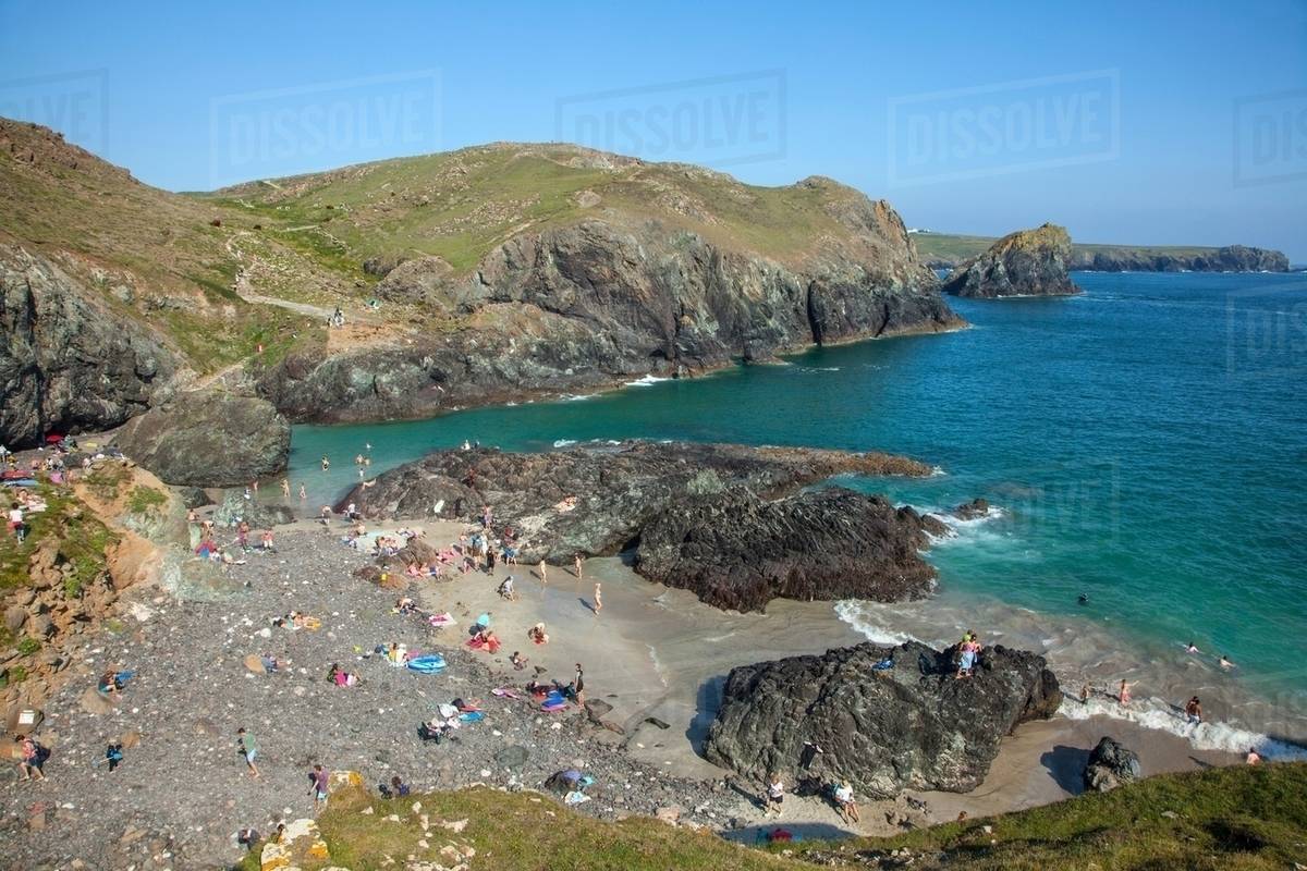 View of holiday makers on beach, Kynance Cove, Cornwall, UK - Stock ...