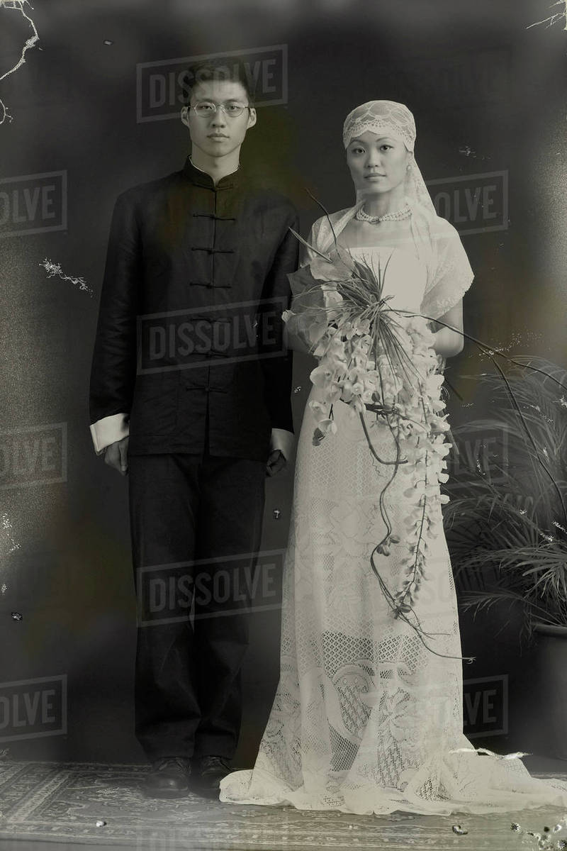 Old fashioned portrait of bride and groom - Royalty-free Stock Photo ...